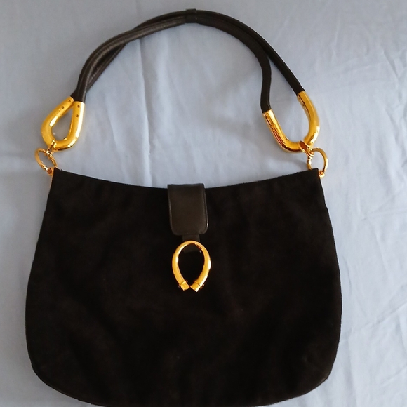 Susan Gail | Bags | Susan Gail Black And Gold Shoulder Bag | Poshmark